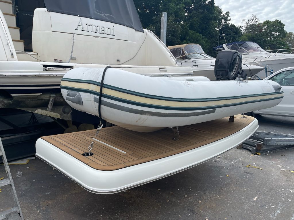 Upgrade Your Boating Experience with a Hydraulic Swim Platforms